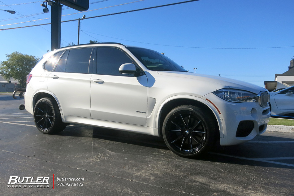 Bmw X5 White With Black Rims