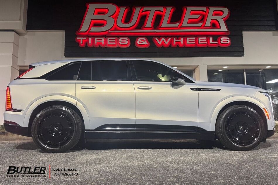 Cadillac Escalade IQ with 24in Select Precision Alloy Appolo Wheels ...