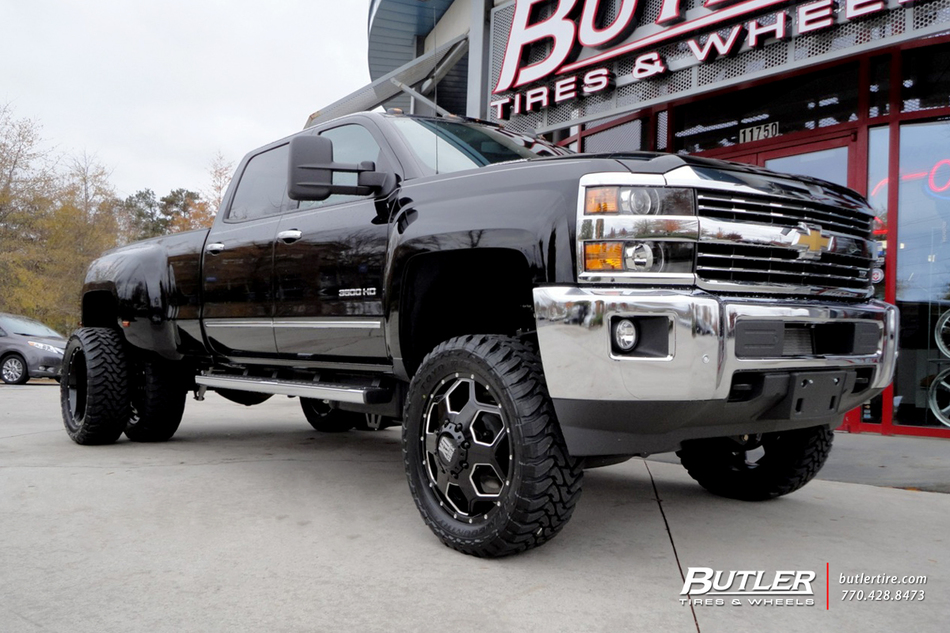 Chevrolet 3500HD Dually with 22in XD Battalion Wheels exclusively from ...