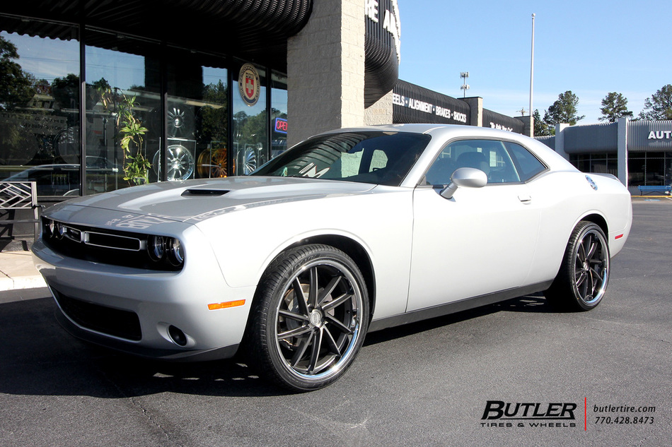 Dodge Challenger with 22in XO Florence Wheels exclusively from Butler ...