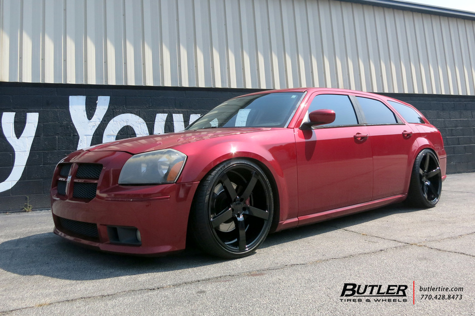 Dodge Magnum with 22in Vossen CV3-R Wheels exclusively from Butler ...