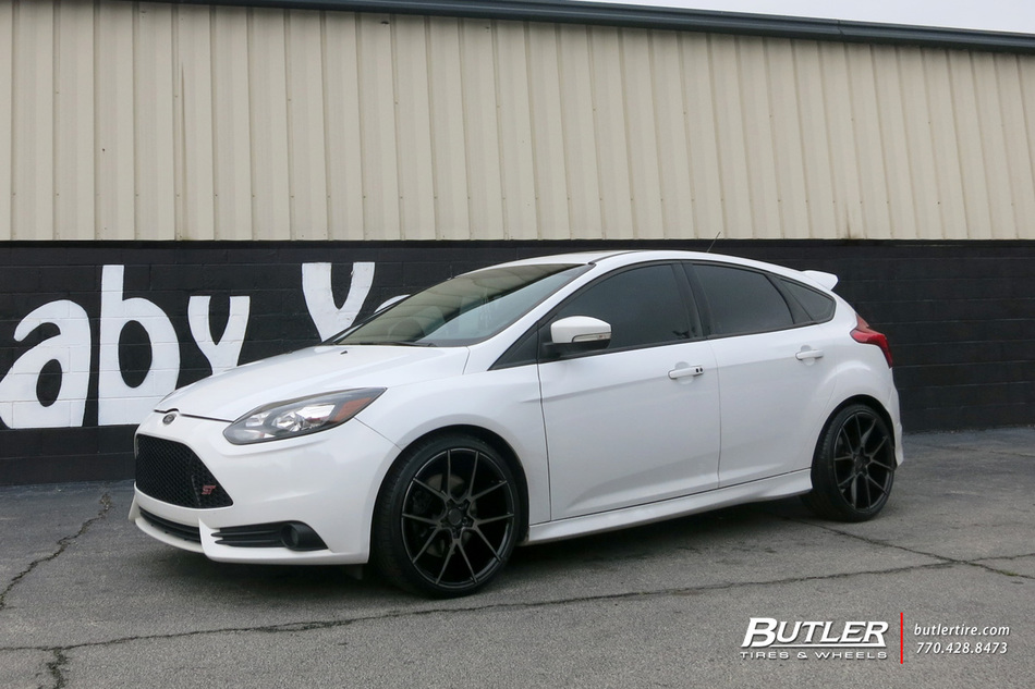 Ford Focus with 19in Savini BM14 Wheels exclusively from Butler Tires ...