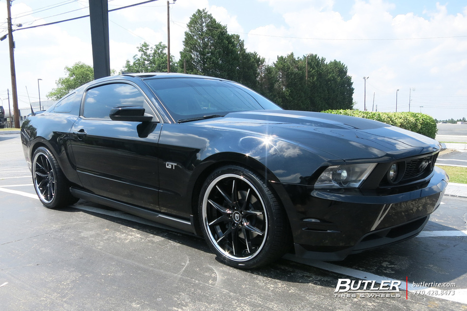Ford Mustang with 20in Lexani R-Twelve Wheels exclusively from Butler ...