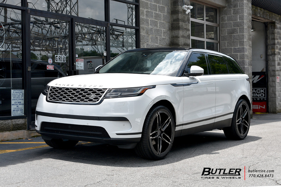Land Rover Velar with 22in Savini BM17 Wheels exclusively from Butler ...