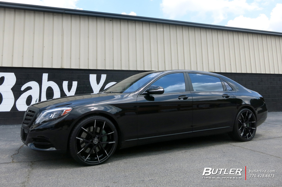 Maybach S600 with 22in Lexani Stuttgart Wheels exclusively from Butler ...