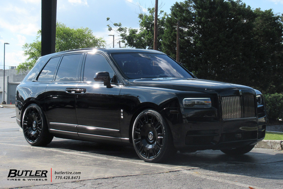 Rolls Royce Cullinan with 24in AG Luxury AGL60 Wheels exclusively from ...