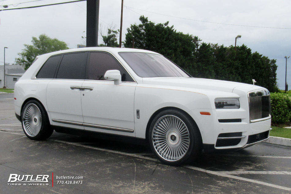 Rolls Royce Cullinan with 24in Forgiato Trimestre Wheels exclusively ...