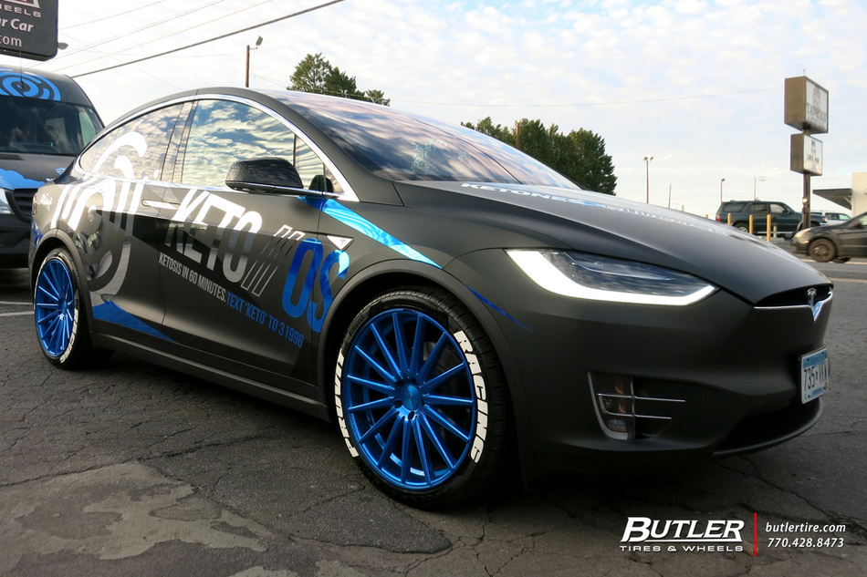 Tesla Model X with 22in Vossen VFS2 Wheels exclusively from Butler ...