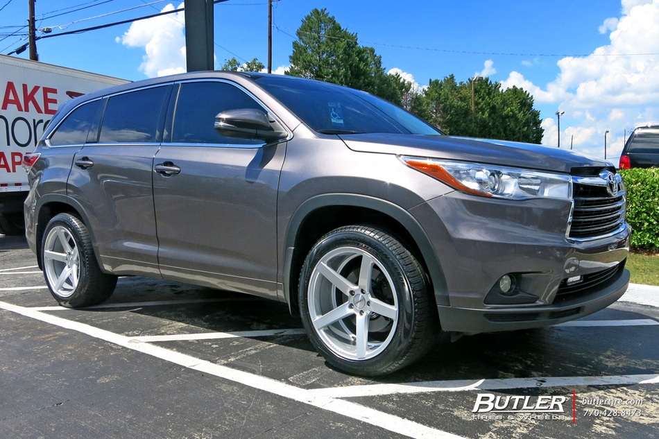 Toyota Highlander with 20in Vossen CV3-R Wheels exclusively from Butler ...