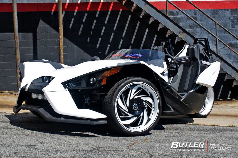 Polaris Slingshot on Custom 22in Savini Diamond Carpi Wheels - Trending ...