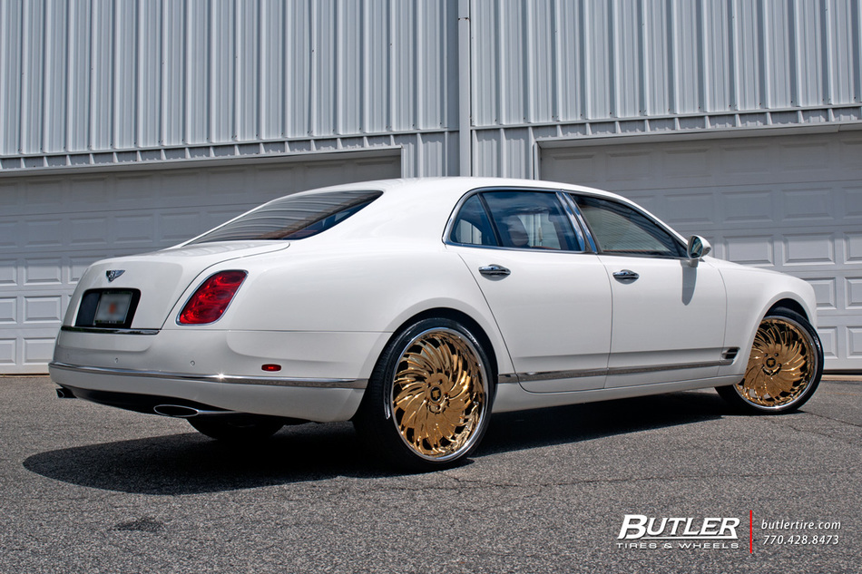 Bentley Mulsanne with 24in Gold Savini Diamond Prali Wheels - Trending ...