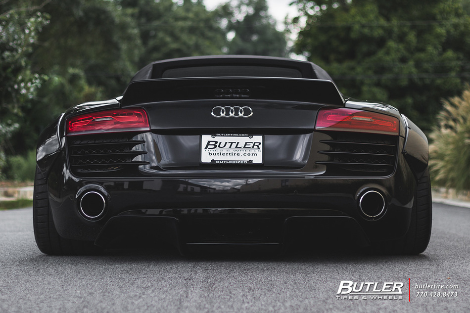 Liberty Walk Widebody Audi R8 Spyder is...JUST PERFECT! - Trending at ...