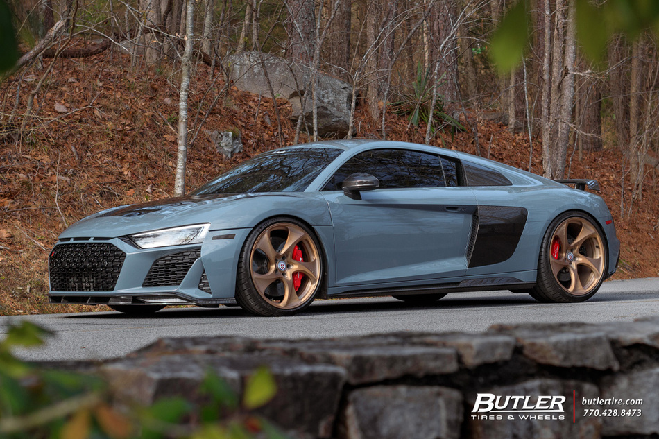 The Kemora Grey color on this Audi R8 V10 Performance is just the start ...