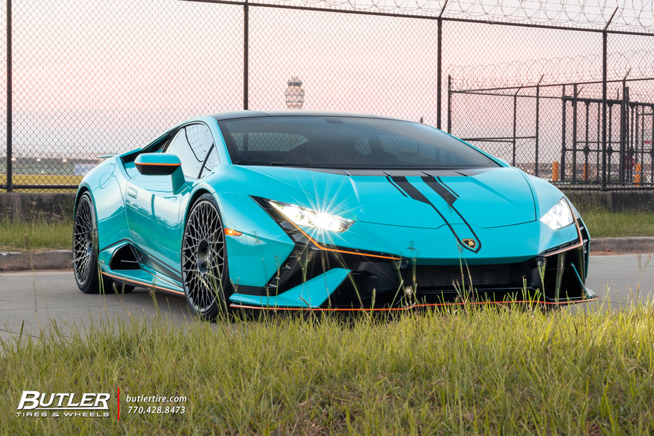 Lowered Lamborghini Huracan Tecnica on custom HRE 501M Wheels - A ...